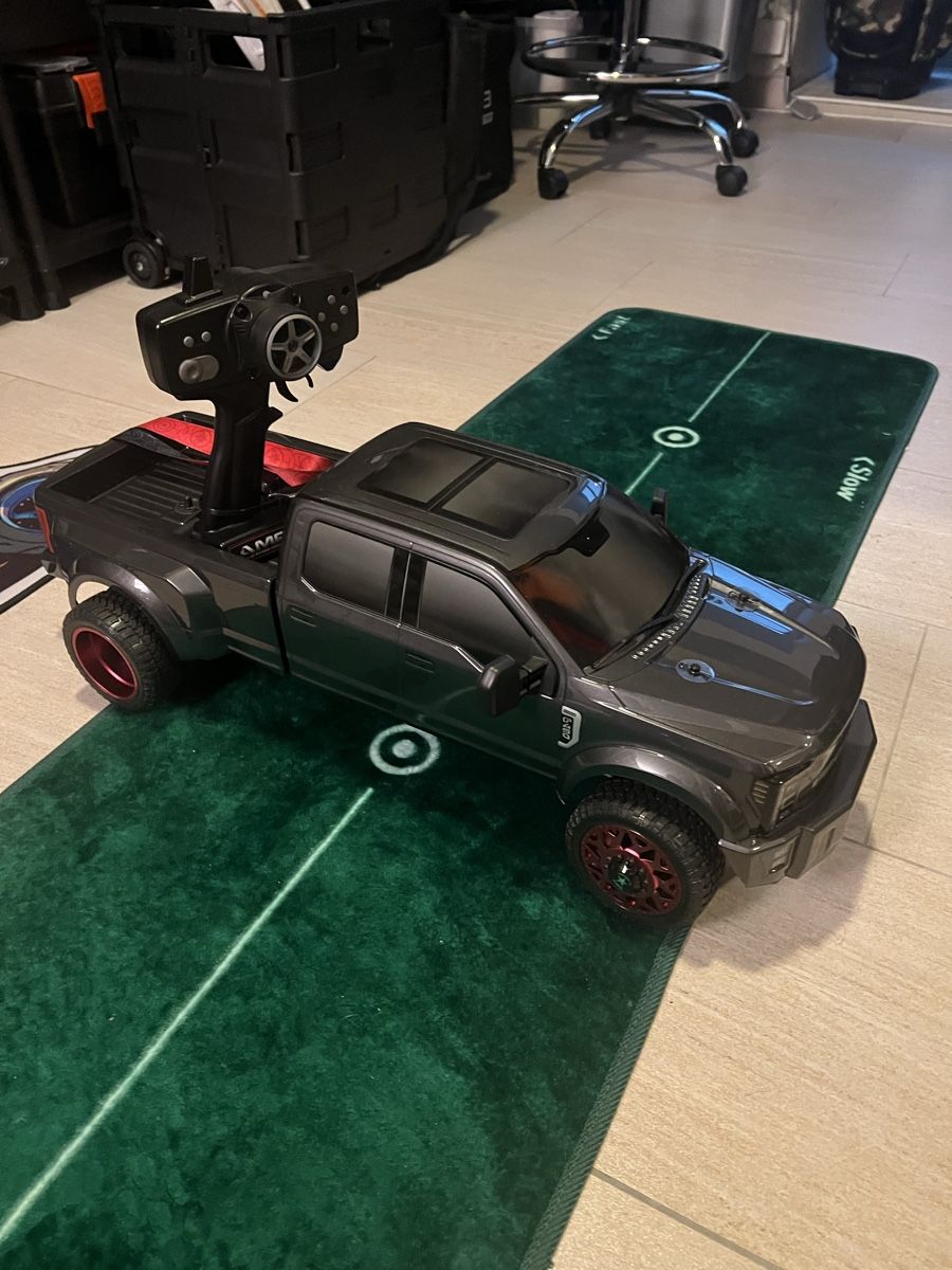 Voiture RC / CEN Ford F450 4WD 1/10 (Neuf (Voir description)) à Le Mont ...