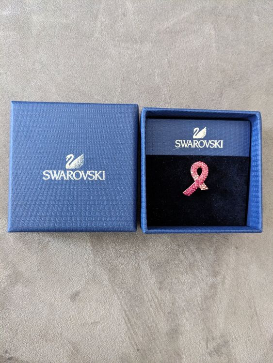 Pink Ribbon Walk Pin von Swarovski | Kaufen auf Ricardo