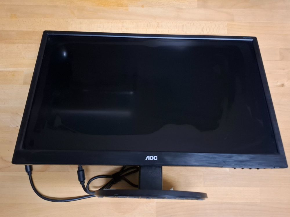 Monitor 60cm | Kaufen auf Ricardo