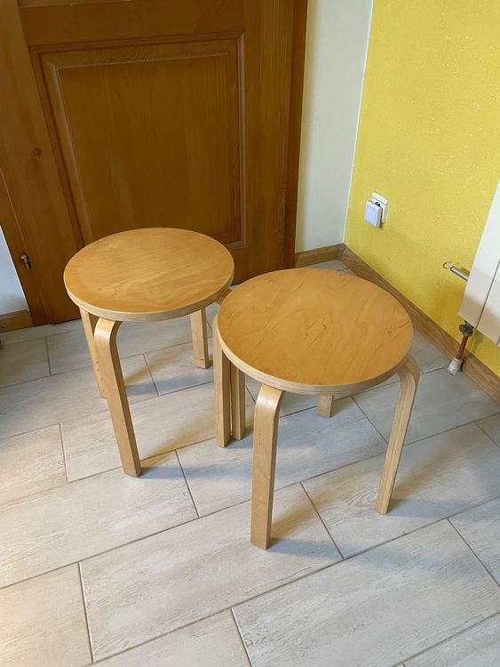 2er Set Design Hocker Frosta IKEA (Stil Alvar Aalto/Artek) (D'occasion) à Basel pour CHF 80 ...