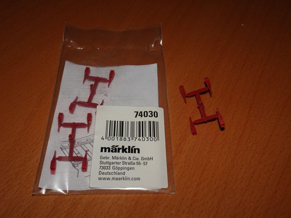 Märklin 74030 Mittelleiter-Isolierung (insgesamt 12 Stück) (Neu (gemäss ...