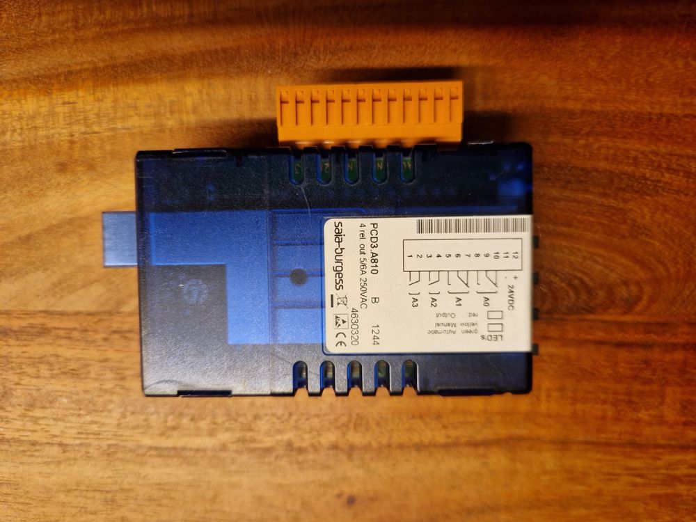 PCD3.A810 Digitales Handbedienmodul mit 4 Relais (Gebraucht) in Rapperswil SG für CHF 65 – mit ...