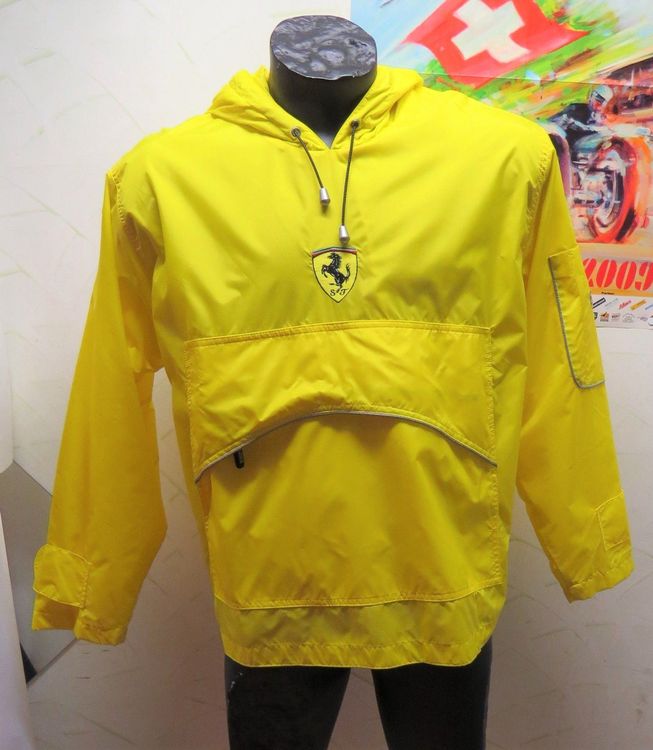 Original Ferrari Regenponcho (Neu (gemäss Beschreibung)) in Ettingen ...
