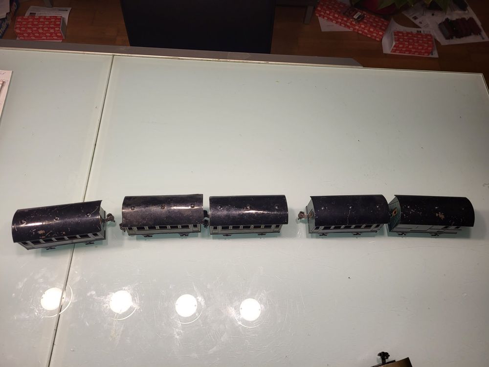 Märklin 4x 17190 Perswagen1x 17200 Gepäckwagen Spur O Blech (Gebraucht ...