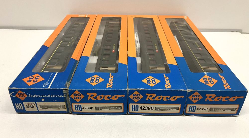 Roco 4238/39/40= 4 Personenwagen SBB EWII - neuwertig (Neu (gemäss ...