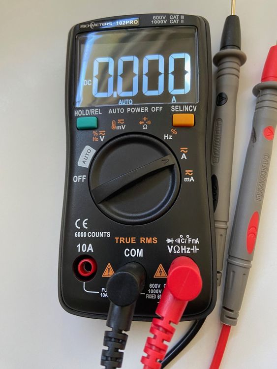 Multimeter mit Messspitzen (Gebraucht) in Langnau am Albis für CHF 31 ...