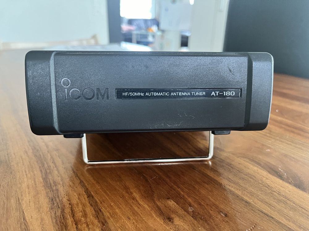 iCom Automatic Antenna Tuner AT-180 | Kaufen auf Ricardo