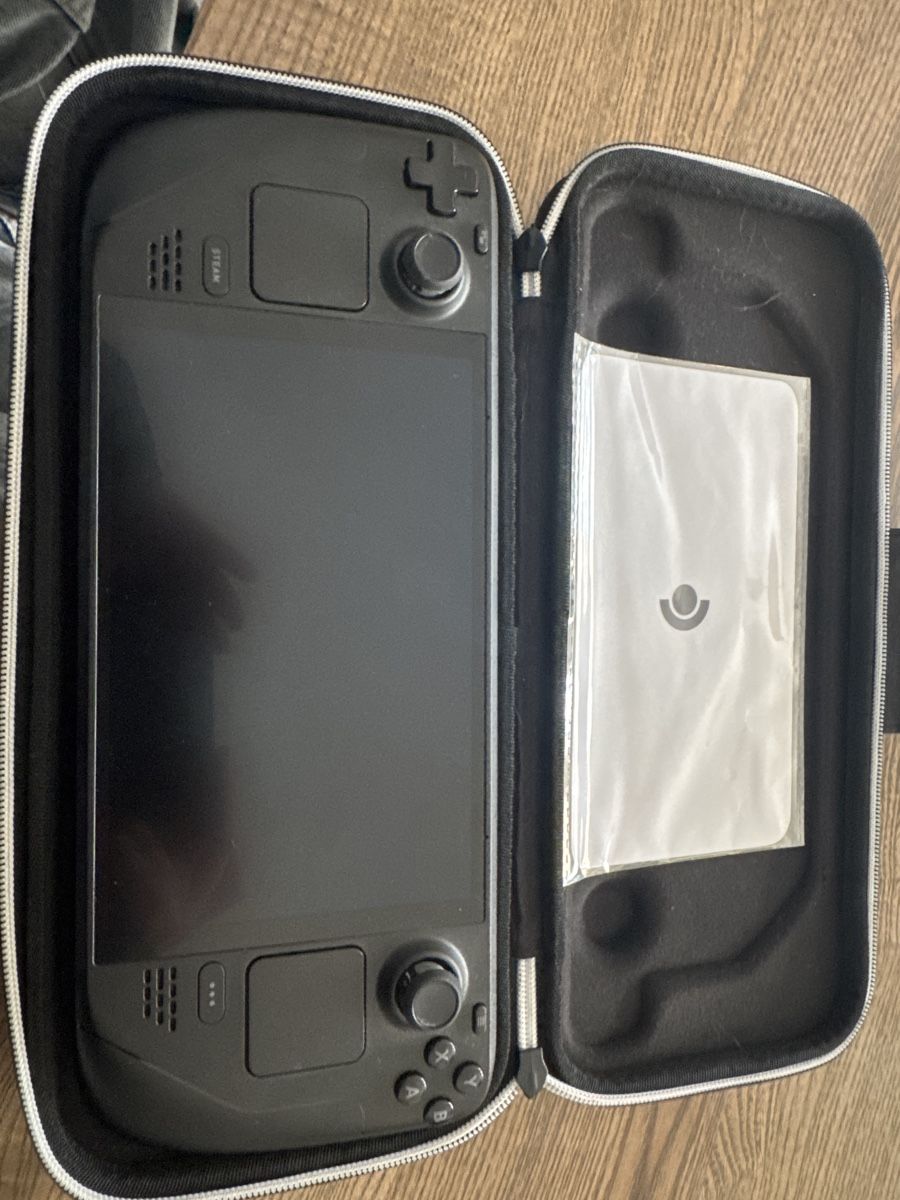 Valve Steam Deck 1TB - inklusive Case! (Gebraucht) in Breil/Brigels für ...