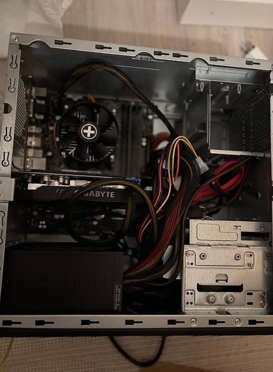 Gaming pc gtx 1660 i5 9400f Windows 11 (Gebraucht) in Weinfelden für ...