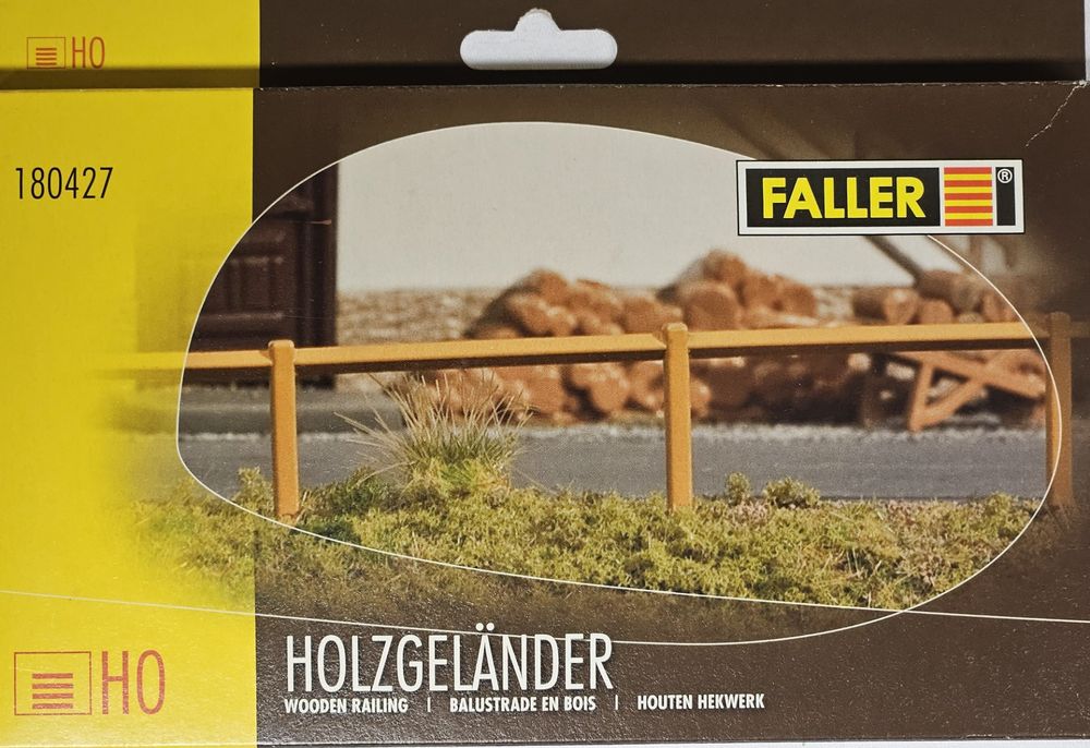 Faller 180427 Ein schönes Holzgeländer entlang dem Wanderweg (Neu und ...