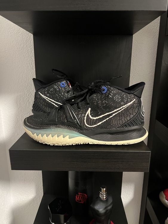 Kyrie Irving 7 BK Schwarz, 43 | Kaufen auf Ricardo