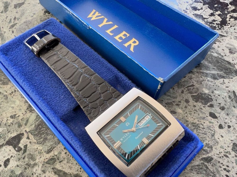 WYLER Dynawind Incaflex -automatic -blue TV screen dial -NOS (Neu ...
