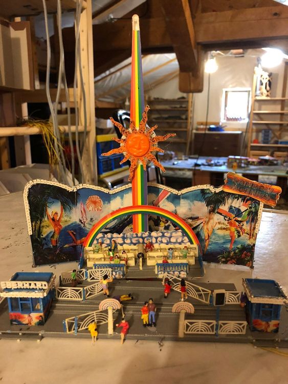 FALLER Manège Rainbow Millenium / HO | Acheter sur Ricardo