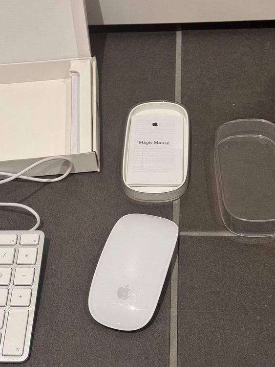 Original Apple Keyboard und Magic Mouse Maus (Gebraucht) in Rothrist ...