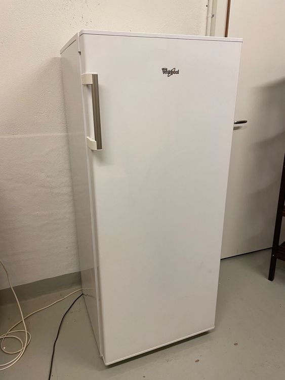 Grosser Kühlschrank - top Zustand - Whirlpool 276 Liter A++ (Gebraucht ...