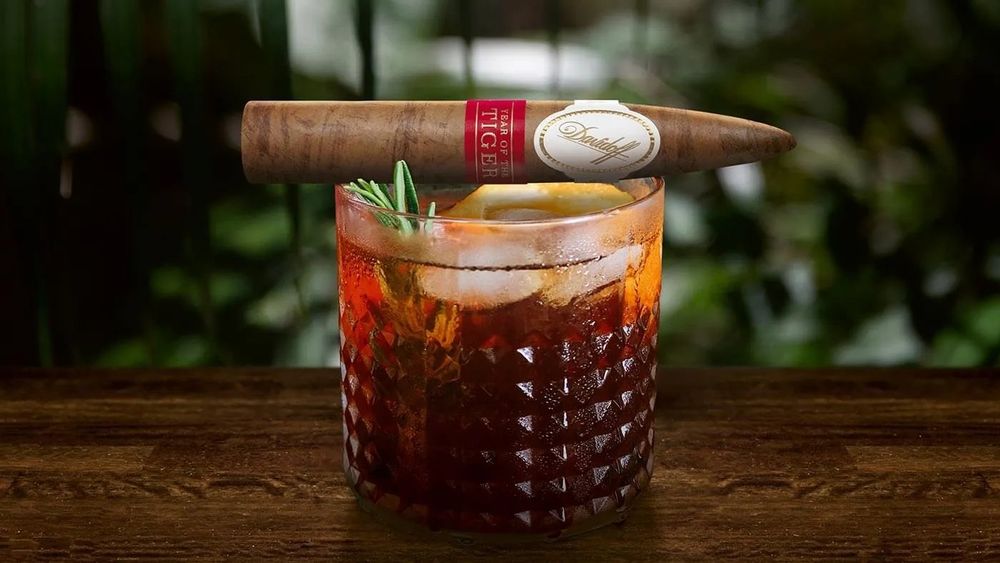 Davidoff The Year of the Tiger 10 Cigars Dubai Duty Free (Neu und ...