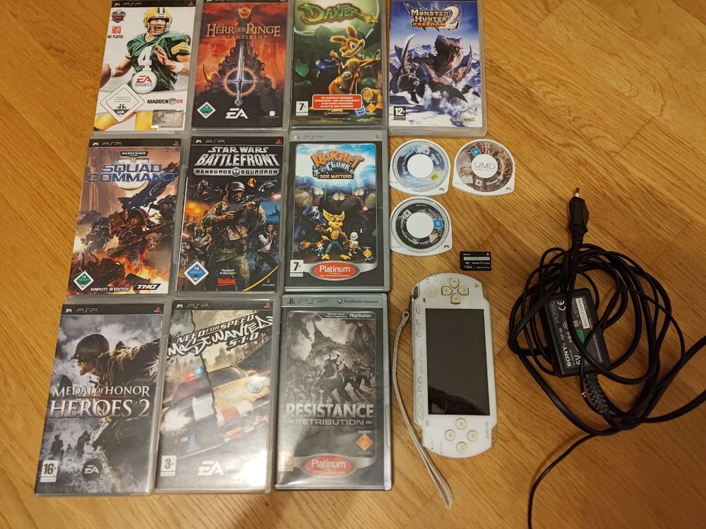 Weisse PSP + 13 Spiele (Gebraucht) in Zofingen für CHF 73 – mit ...