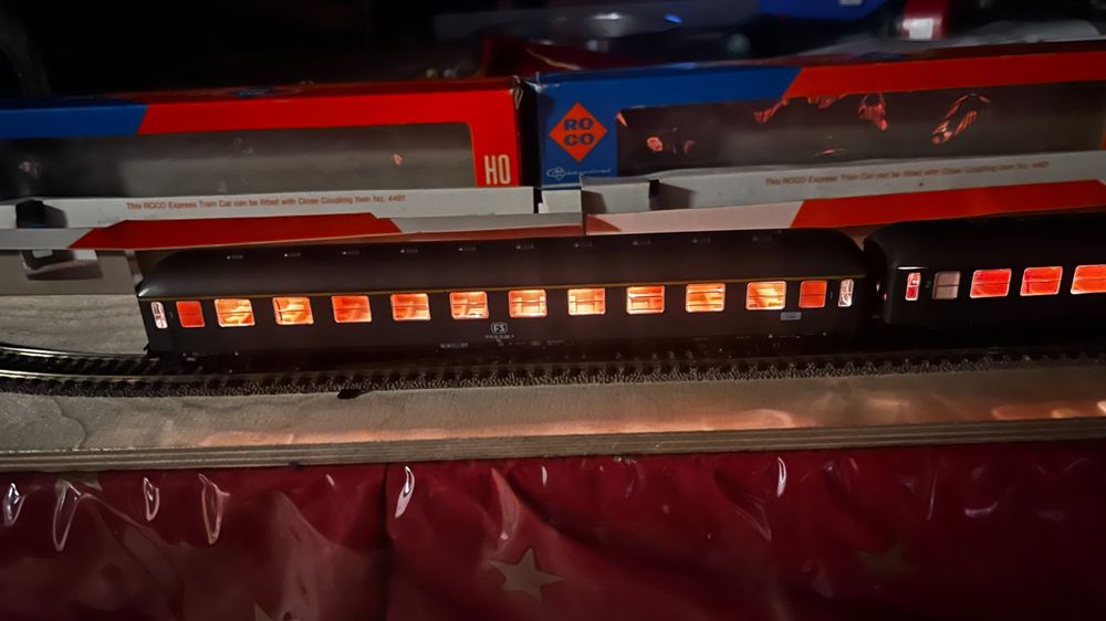 Voiture FS 1ère classe 51 83 10-70 025 8 éclairage intérieur (Gebraucht ...