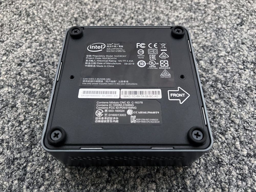 Intel NUC6CAYH / 120 GB SSD / 8 GB RAM / 2.30 GHz (Gebraucht) in für ...