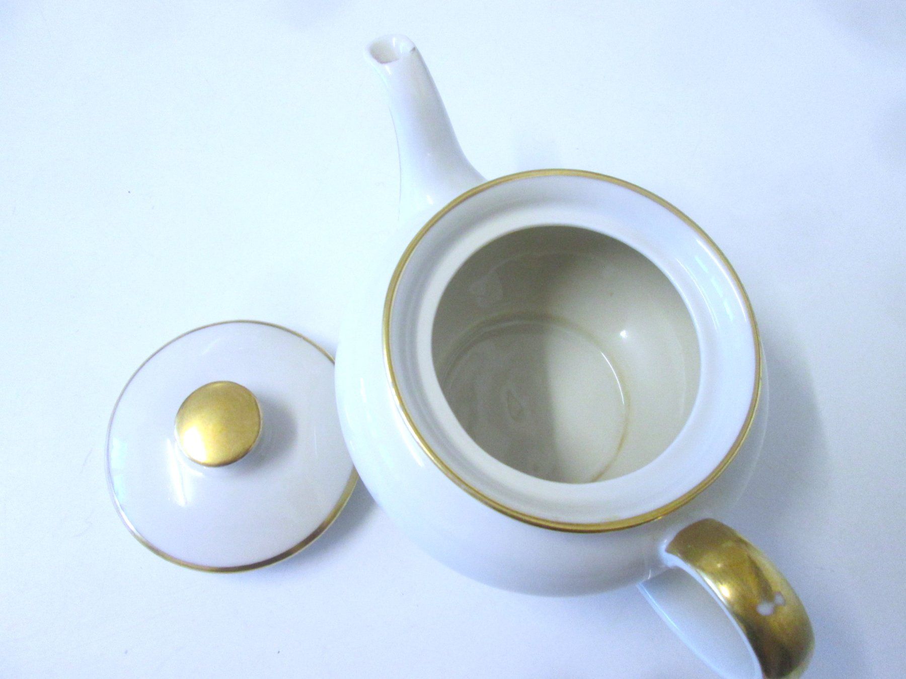 Teekanne Langenthal 1938 (Gebraucht) in Sementina für CHF 10 – mit ...