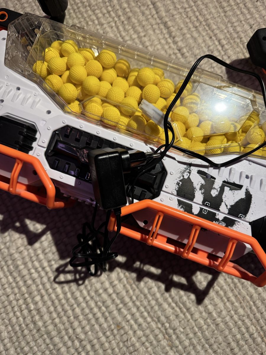 Nerf Rival Prometheus Gross mit ca 250 Bällen (Gebraucht) in Oberdorf SO für CHF 190 – mit ...