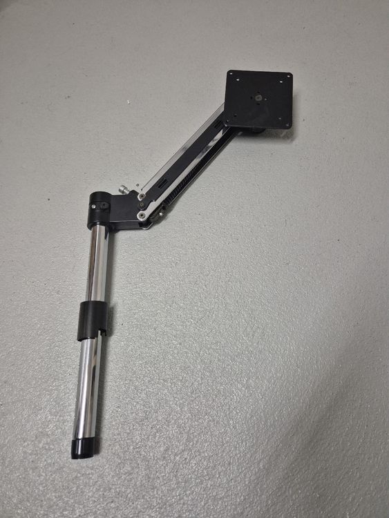 USM Haller Tischbein Monitorhalterung höhen- & schwenkbar (Gebraucht ...