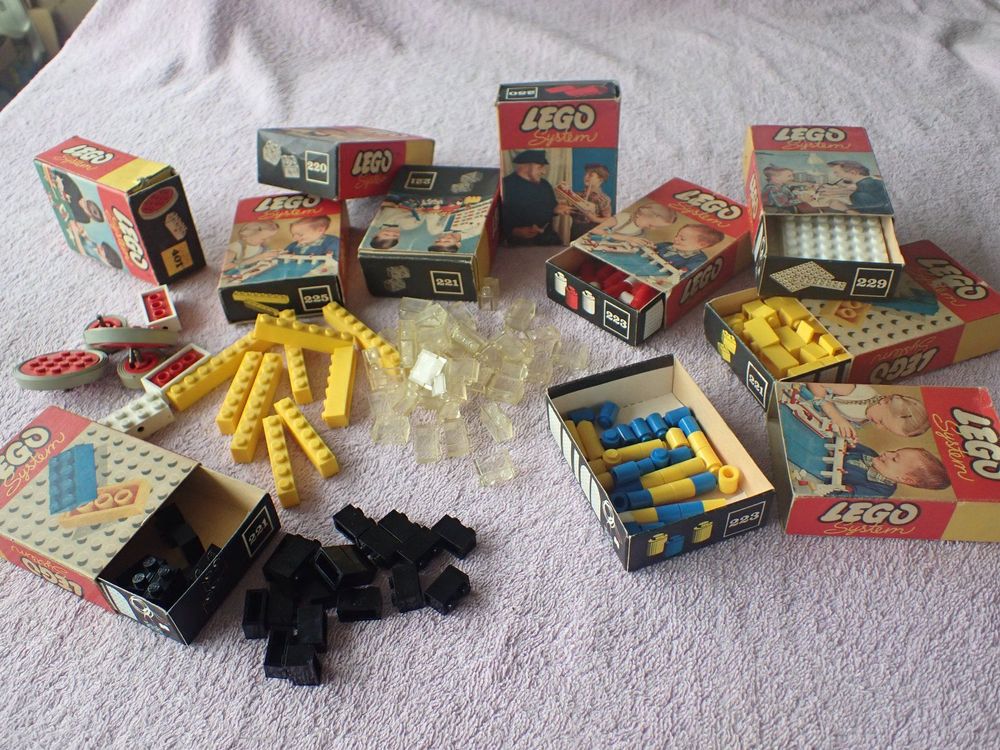 10 schöne alte LEGO Originalkartons (Gebraucht) in Geroldswil für CHF ...