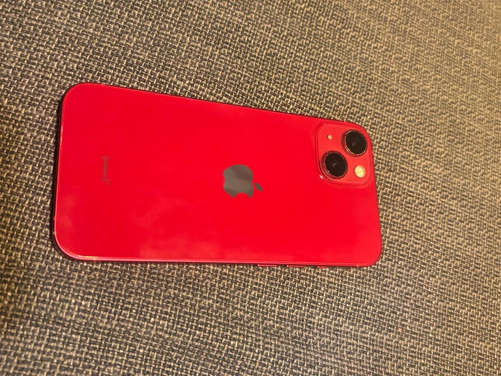 IPHONE 13 ROT (Gebraucht) in Bern für CHF 180 – mit Lieferung auf ...