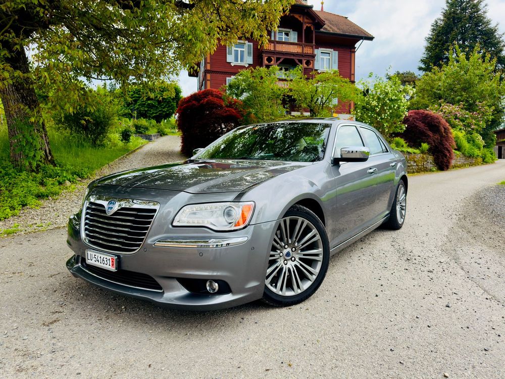 LANCIA THEMA (CHRYSLER 300C) (Gebraucht) in Luzern für CHF 8500 – nur ...