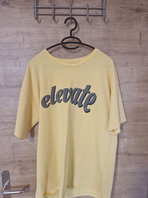 Elevate Shirt | Kaufen auf Ricardo