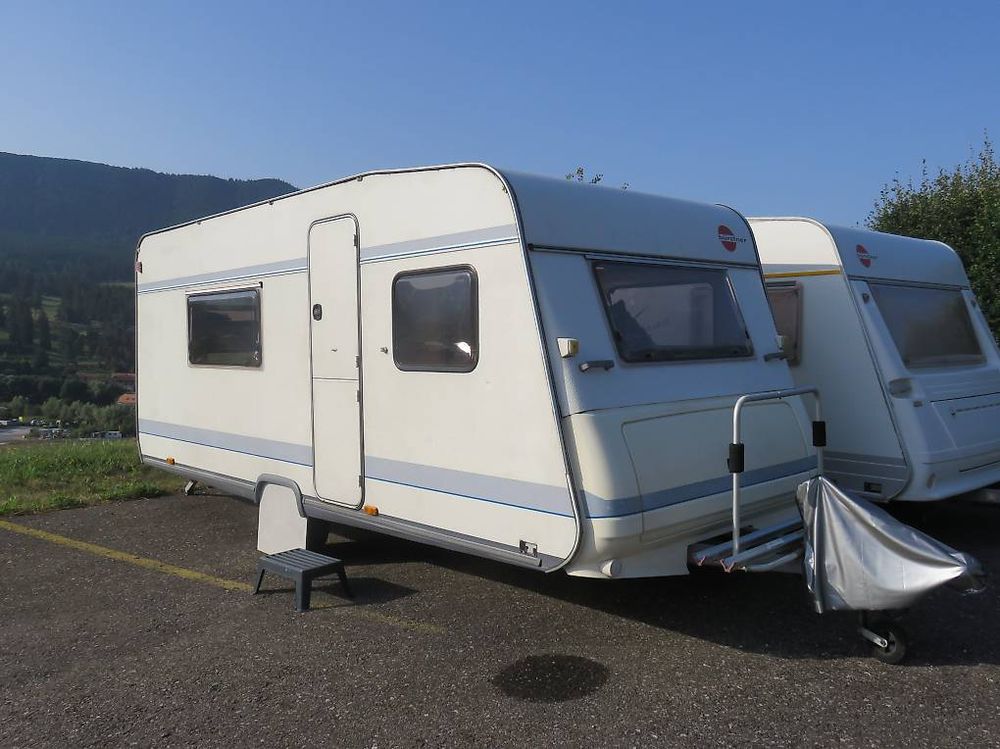 Caravane Bürstner 5 places (D'occasion) à Saicourt pour CHF 5500 ...
