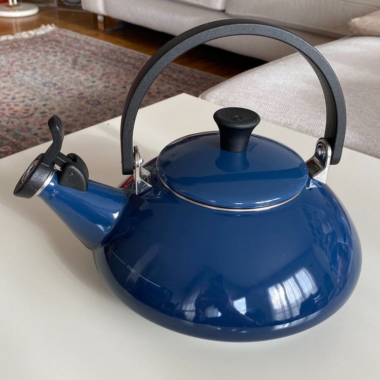 LE CREUSET Zen – Kettle, blue, 1.5L / Brand new! | Kaufen auf Ricardo