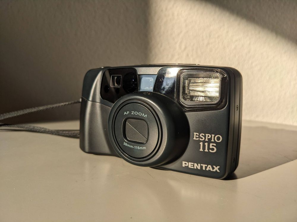 Pentax Espio 115 - analog 35mm point and shoot (Gebraucht) in Oberwil b ...