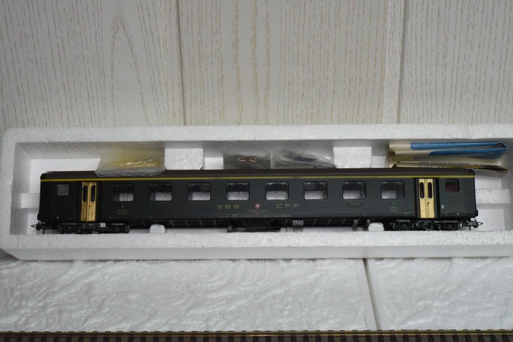ROCO H0 SBB Personenwagen 1.Kl. - 4239 (Neu und originalverpackt) in ...