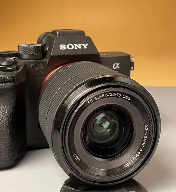 Sony Alpha a7 IV 33MP inkl. FE 28-70mm f/3,5-5,6 (Gebraucht) in Lausen für CHF 1460 – mit ...