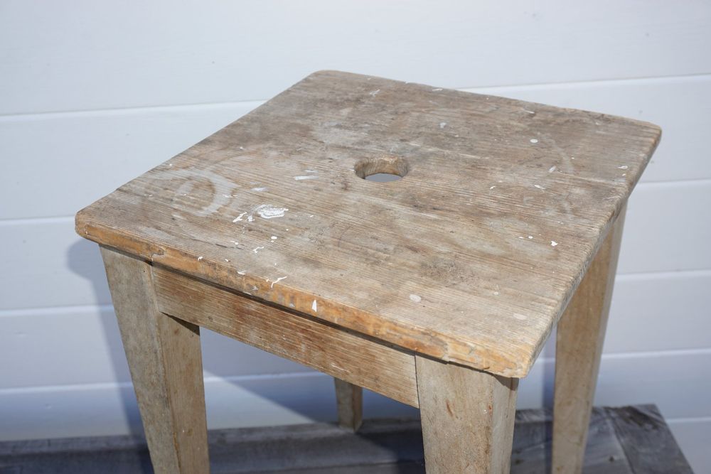 Holz Taburett / Atelier-Taburett (Gebraucht) in Hersiwil für CHF 29 – nur Abholung auf Ricardo ...