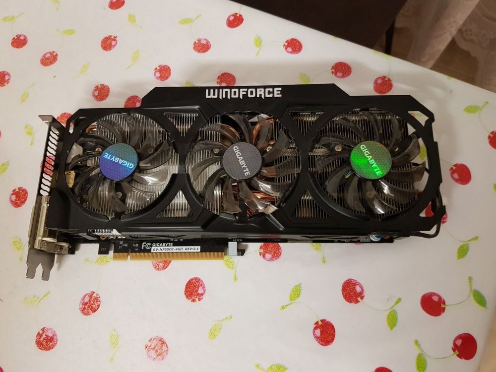 WINDFORCE 4gb GTX 760 GPU (D'occasion) à Avenches pour CHF 58 – avec ...