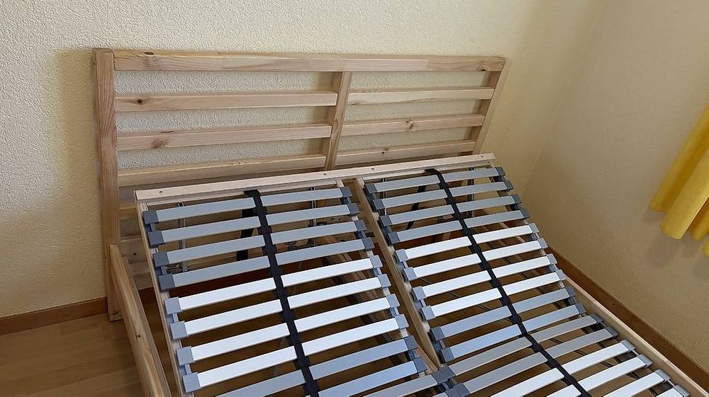 Lit et sommier 140x200 Tarva IKEA (D'occasion) à Founex pour CHF 100 ...
