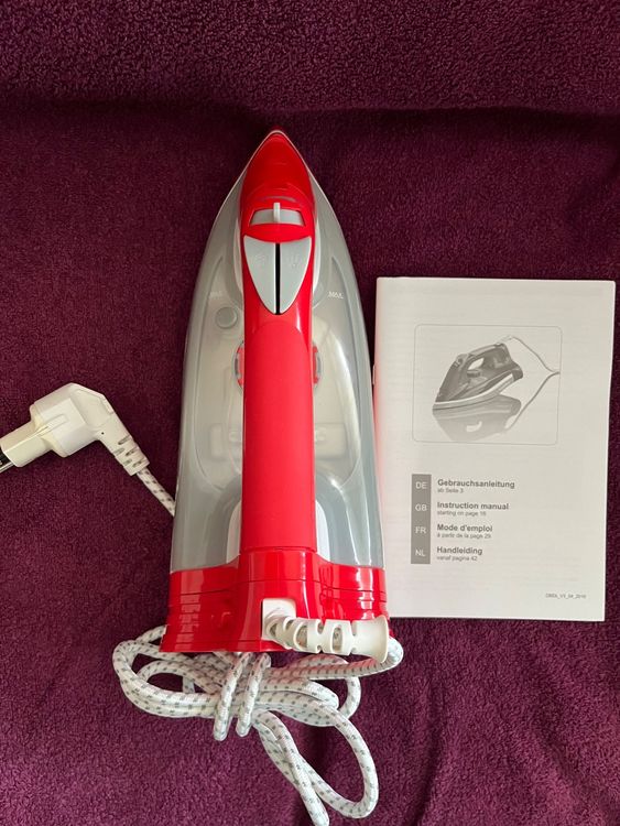 Kabelloses Dampfbügeleisen (Gebraucht) in Riehen für CHF 20 – mit Lieferung auf Ricardo kaufen