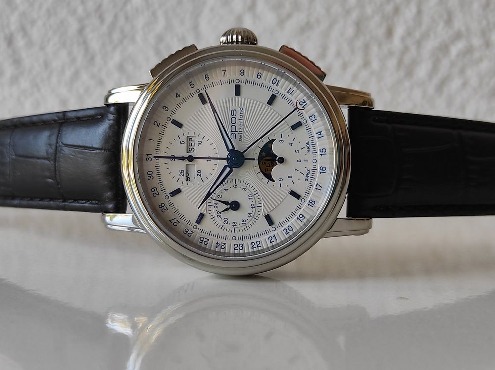 EPOS-Chronograph Mondphase, Klassiker-Werk VJ, NEU ! Papiere (Neu und ...