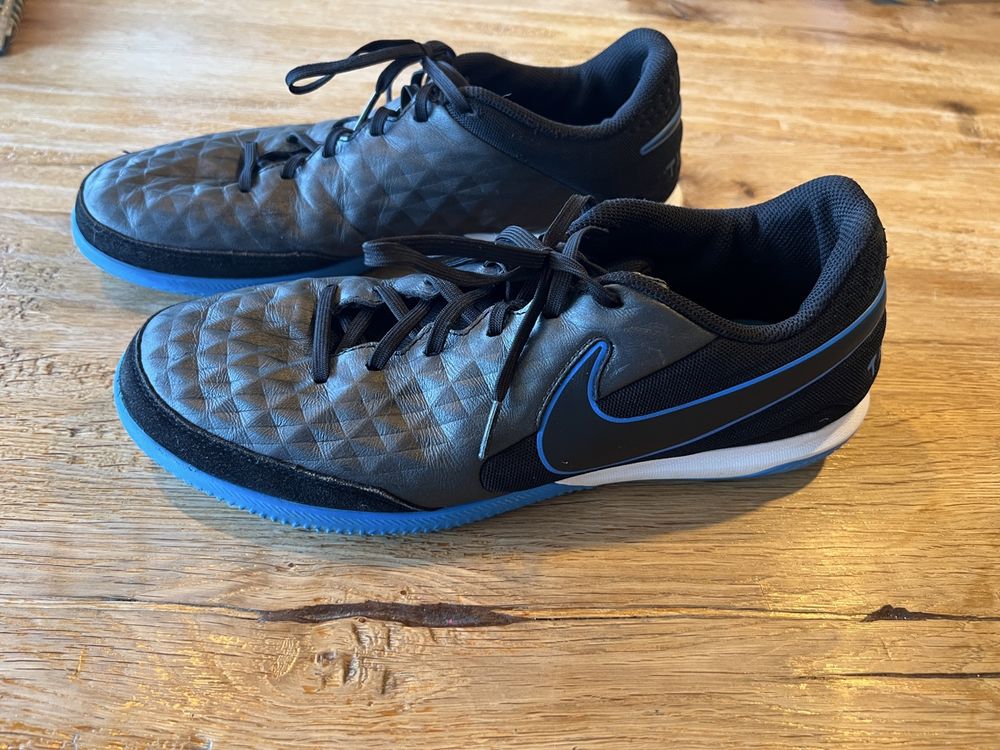 Nike Tiempo Hallenschuh (Gebraucht) in Wilen (Sarnen) für CHF 15 – mit ...