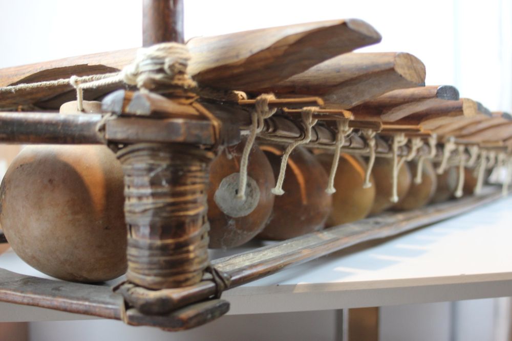 Balafon Afrikanisch – 20 Klangplatten – Ab 1.- (Gebraucht) in Basel für CHF 101 – nur Abholung ...