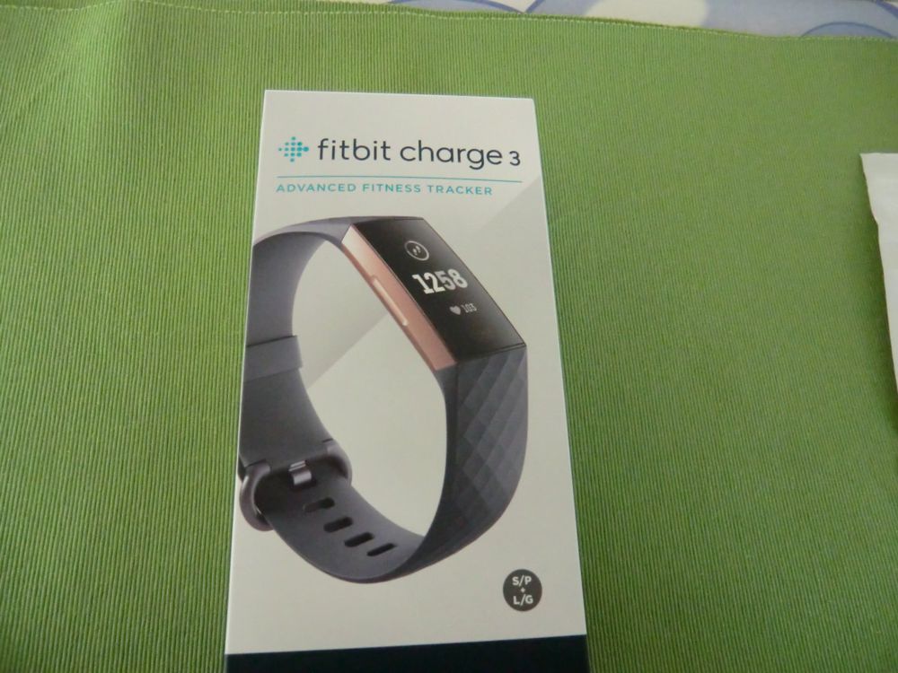 Fitbit Charge 3, Fitness Tracker (Gebraucht) in Brunnen für CHF 35 ...