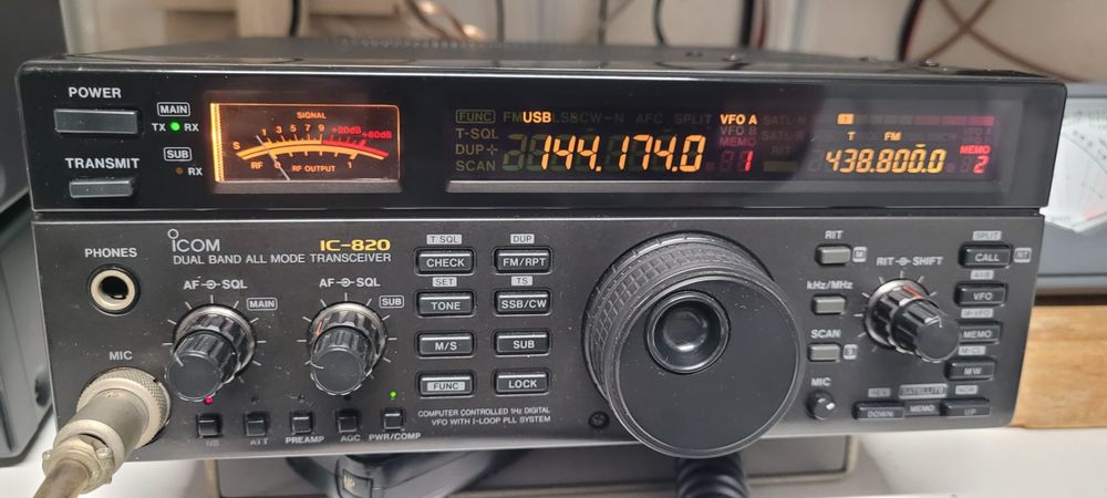 Icom Transceiver IC-820 (Gebraucht) in Neuhaus SG für CHF 500 – mit ...