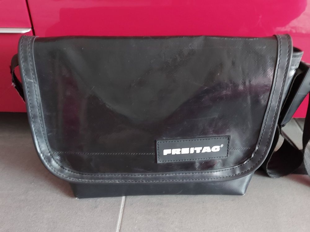 Freitag Tasche / ganz schwarz. | Kaufen auf Ricardo