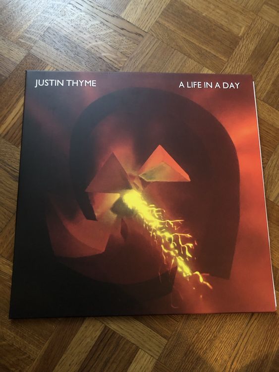 Justin Thyme – A Life In A Day (Gebraucht) in basel für CHF 15 – mit Lieferung auf Ricardo kaufen