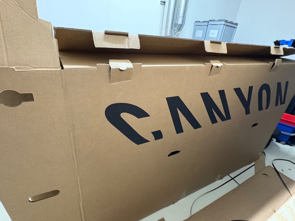 Canyon Bike Guard - Fahrradkarton (Gebraucht) in Zürich für CHF 1 – nur ...