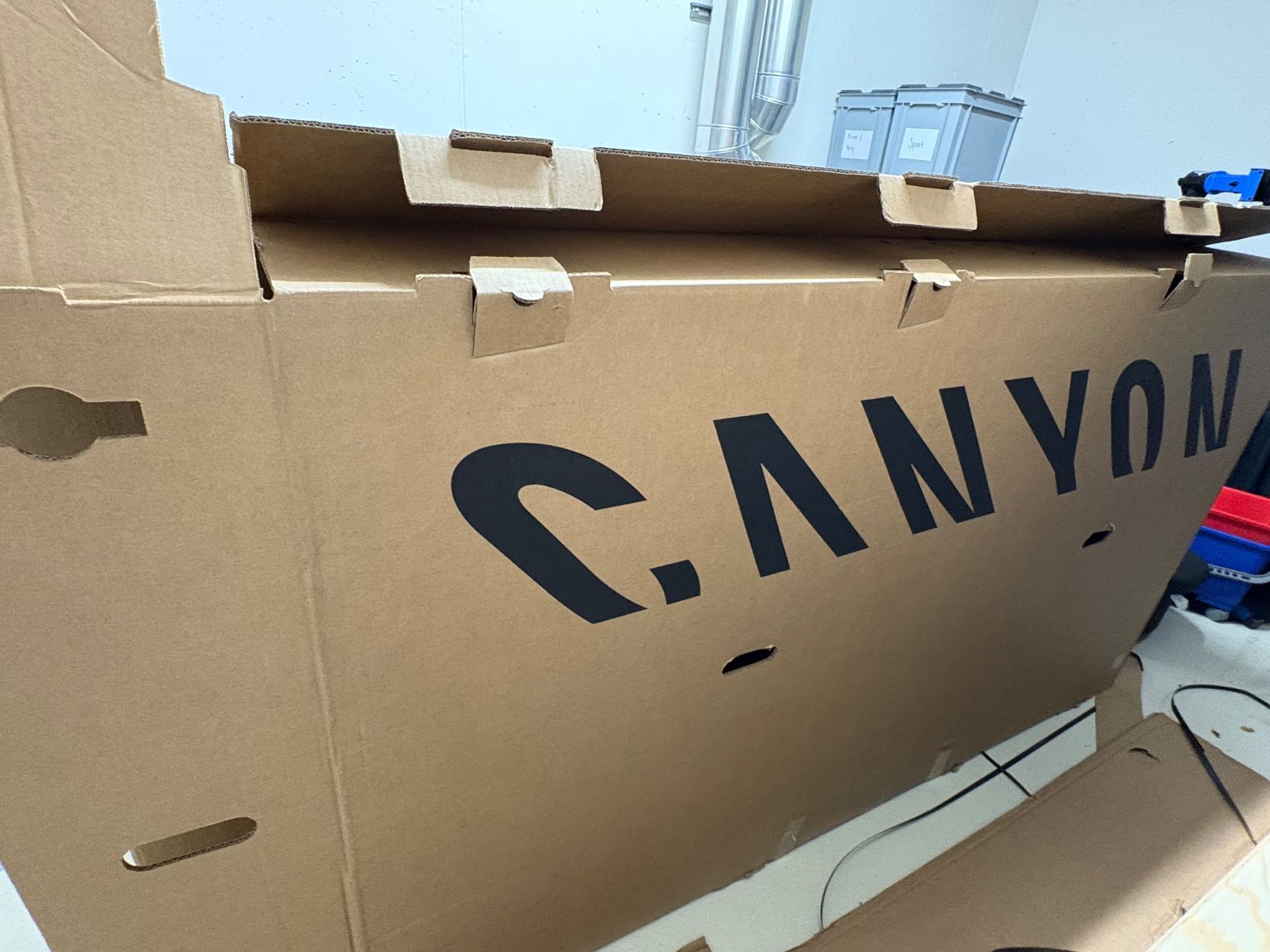 Canyon Bike Guard - Fahrradkarton (Gebraucht) in Zürich für CHF 1 – nur ...