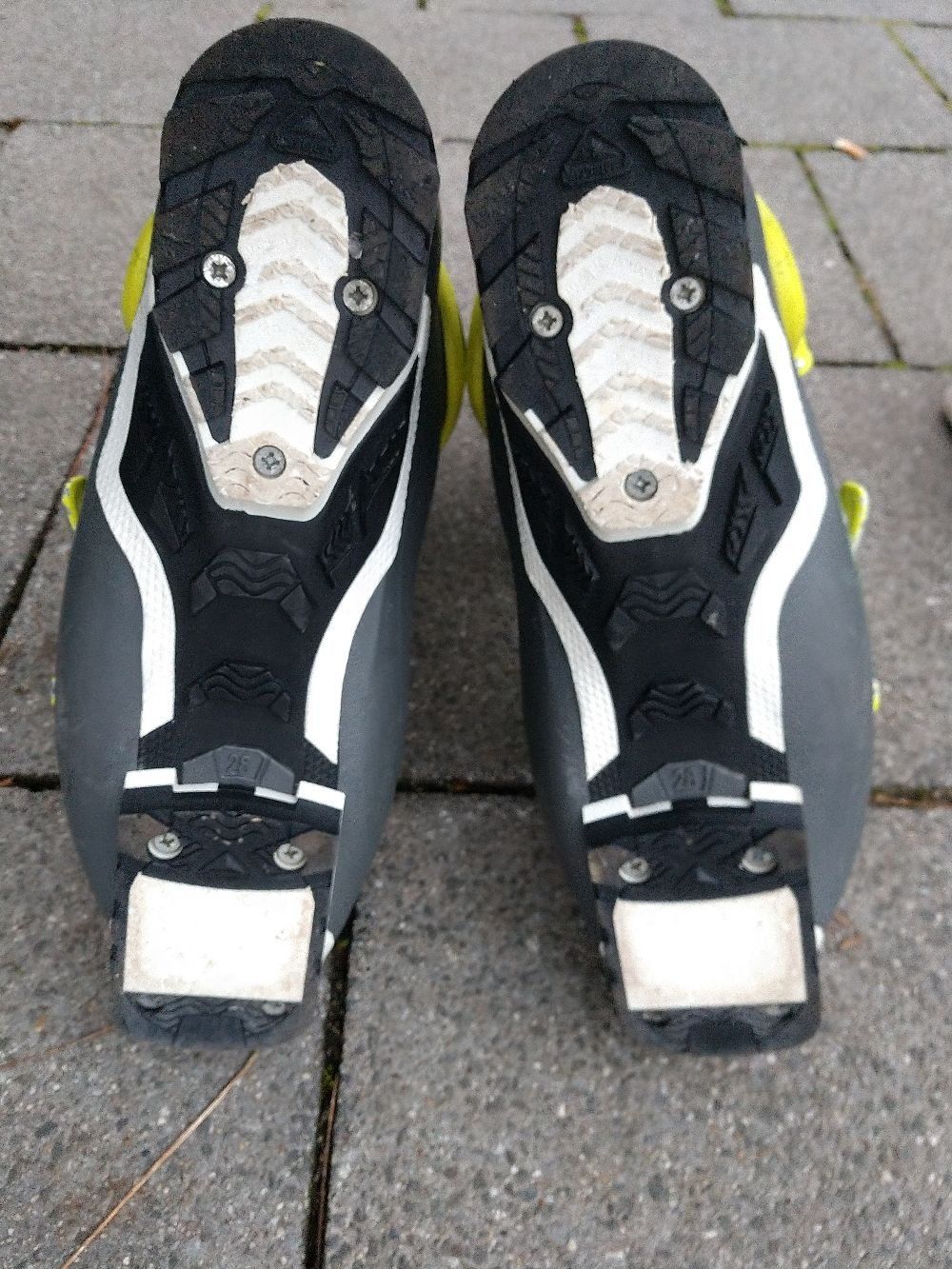 Salomon Quest Pro Skischuhe Gr 28 cm H130 Freeride Gelb Schw (Gebraucht ...