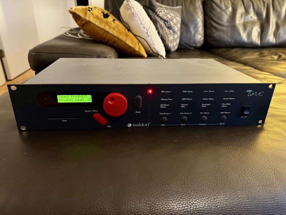 Waldorf Microwave 1 - Rev A - Wavetable Synthesitzer (PPG) (D'occasion ...